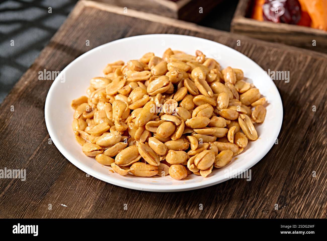 Drunkard Crispy Spicy Peanuts Stock Photo - Alamy