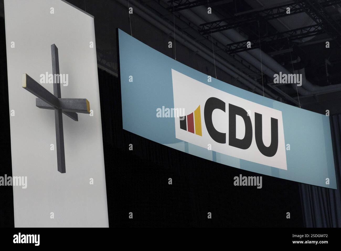 Logo of the CDU and a symbolised cross at the 37th Federal Party ...