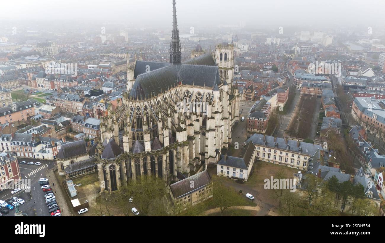 Aerial view amiens cathedral ornate hi-res stock photography and images ...