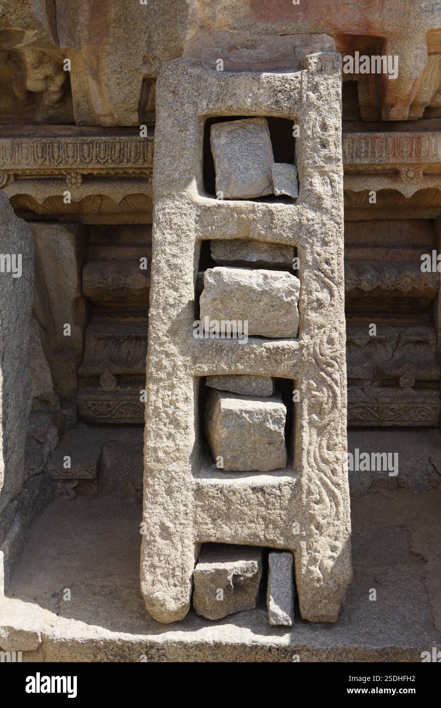 Stone chariot ratha garuda shrine vehicle of Vishnu, Vitthal Temple ...