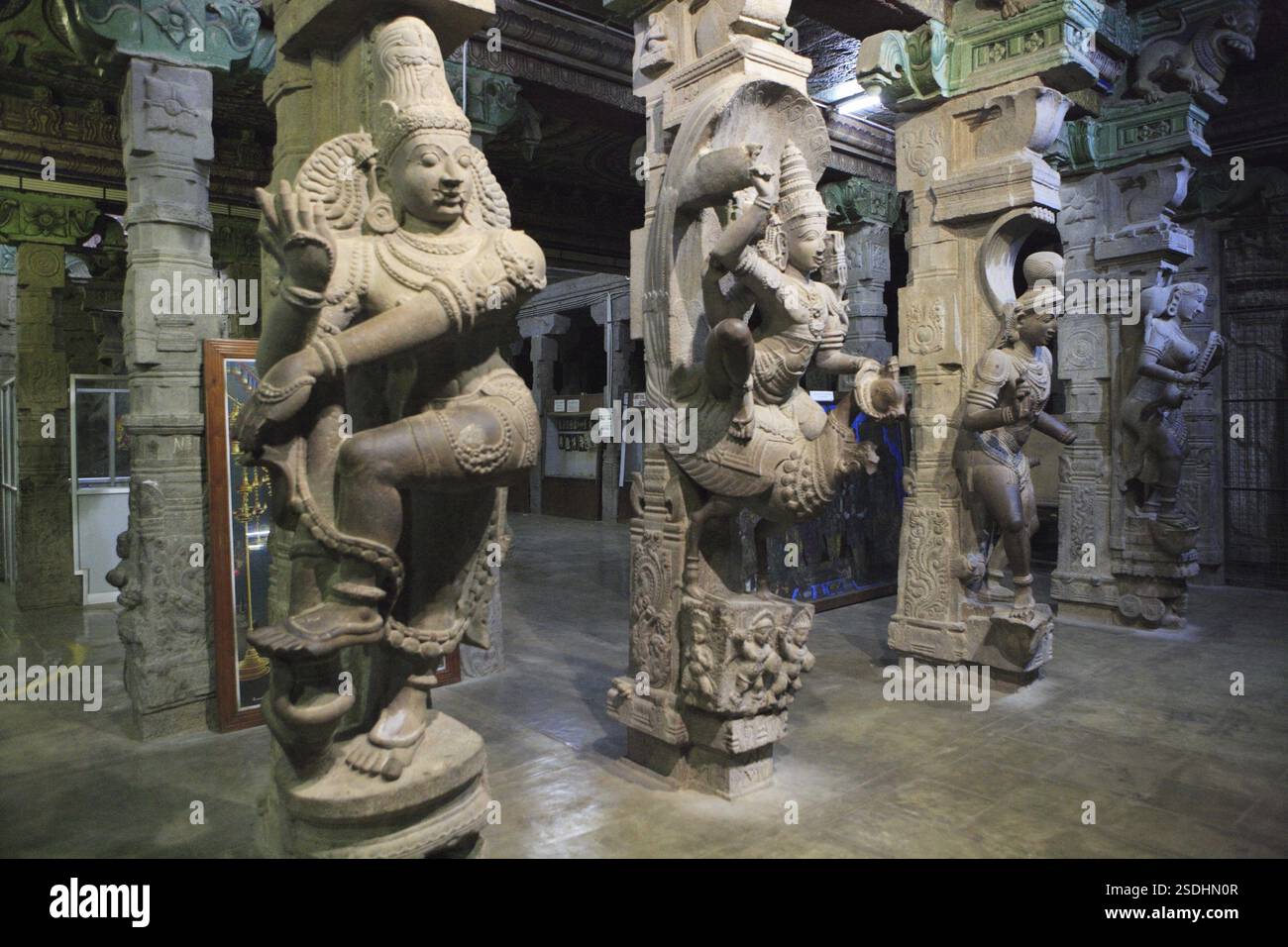 Statues in art Museum 1000 pillared hall in Meenakshi Amman Temple built in 1623-55, Madurai ...