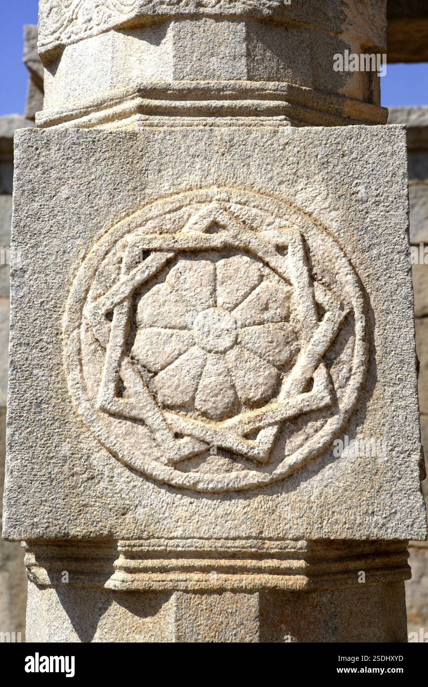 Lotus carved on pillar in Vitthal Temple, Hampi, Vijayanagara, UNESCO ...