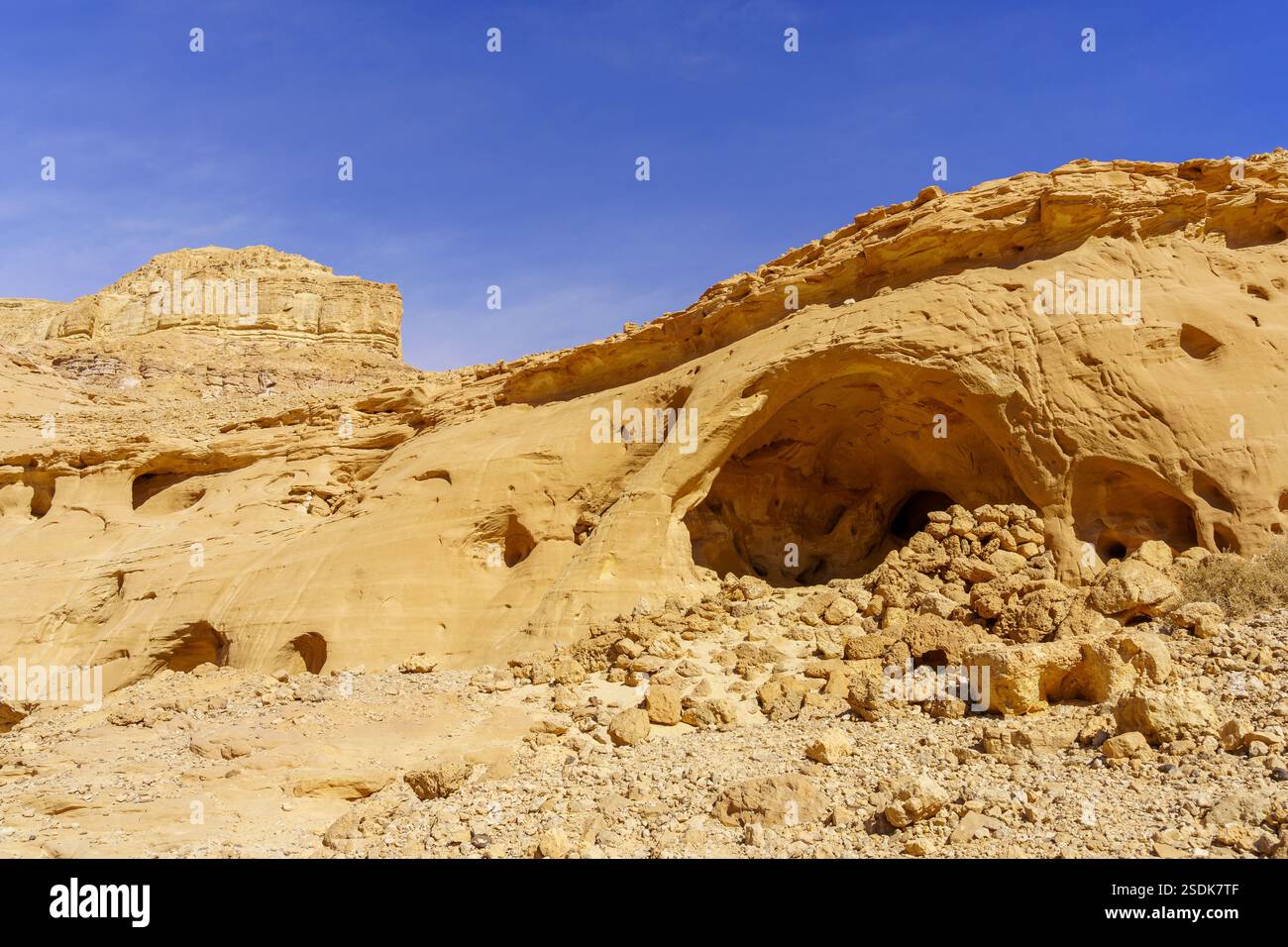 View of the rock formations and landscape, in Timna desert park ...
