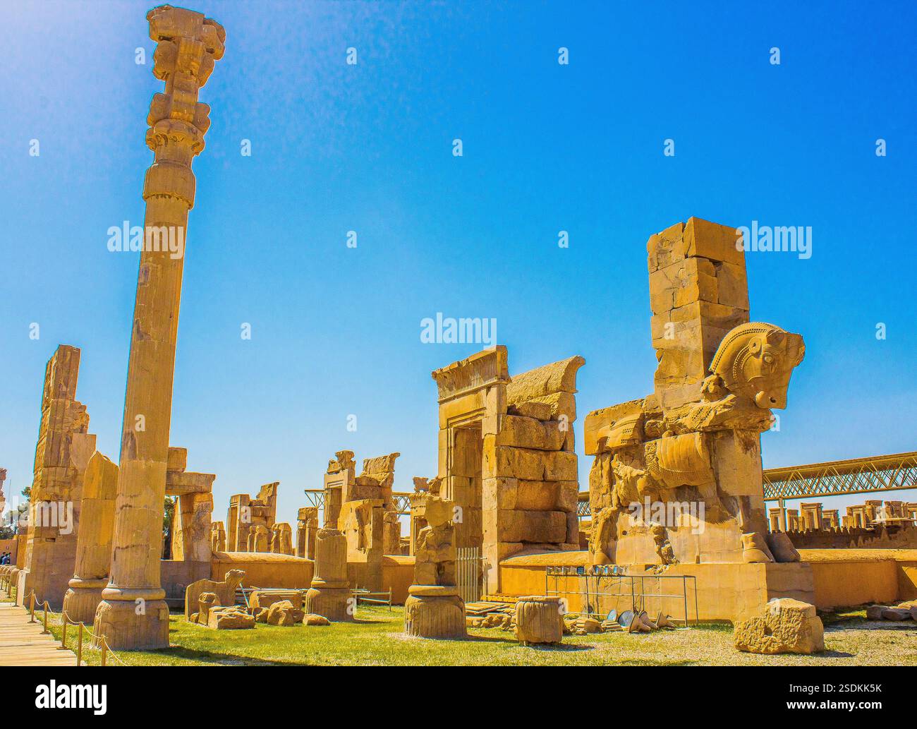 Persepolis ancient site persian empire hi-res stock photography and ...