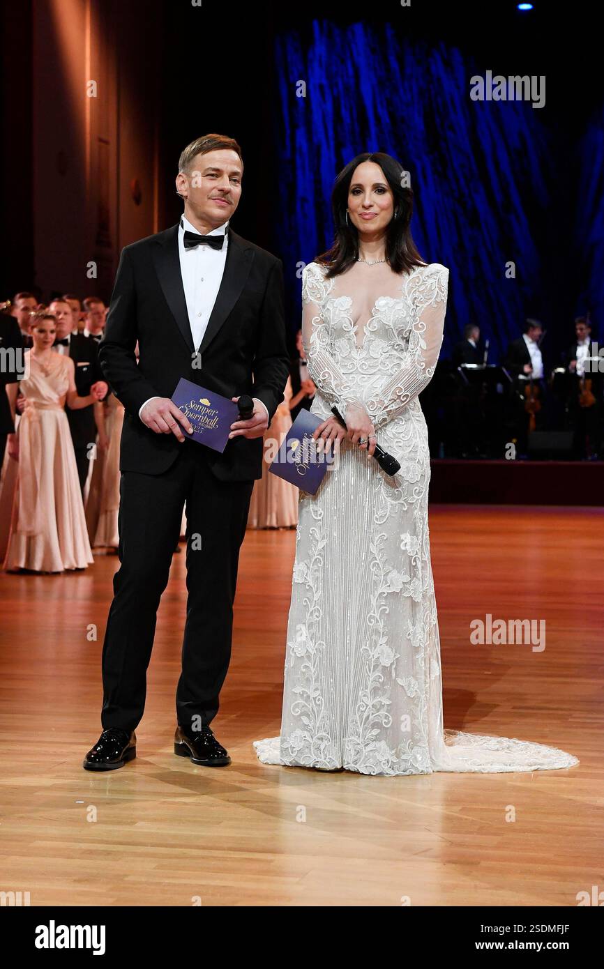 Tom Wlaschiha und Stephanie Stumph beim Semper Opernball am 07.02.2025 ...