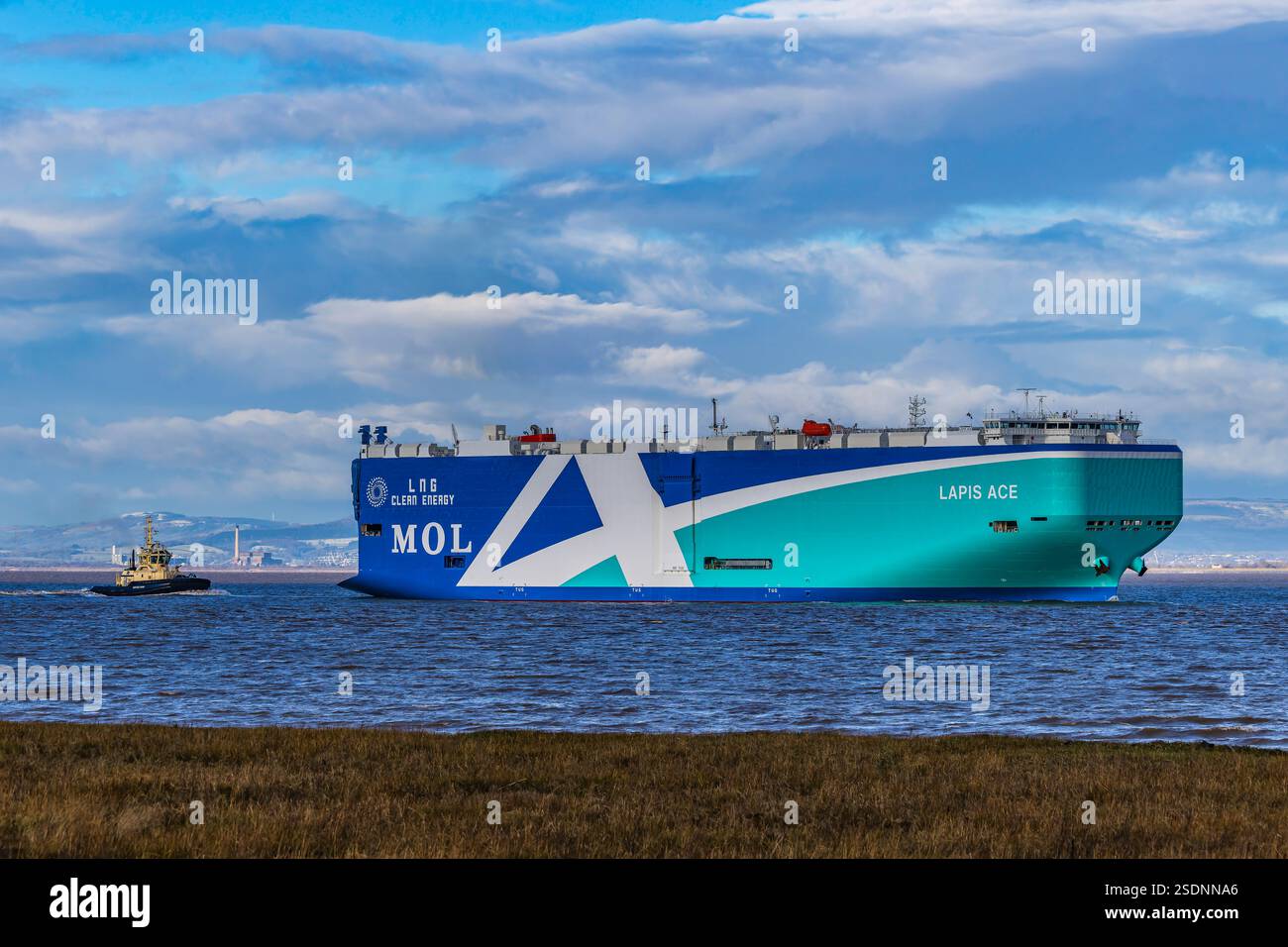 Mitsui O.S.K. Lines Stock Photo - Alamy