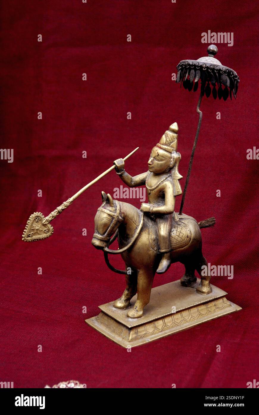 Brass statue of king Bali raja in ancient time Hindu god showpiece on ...