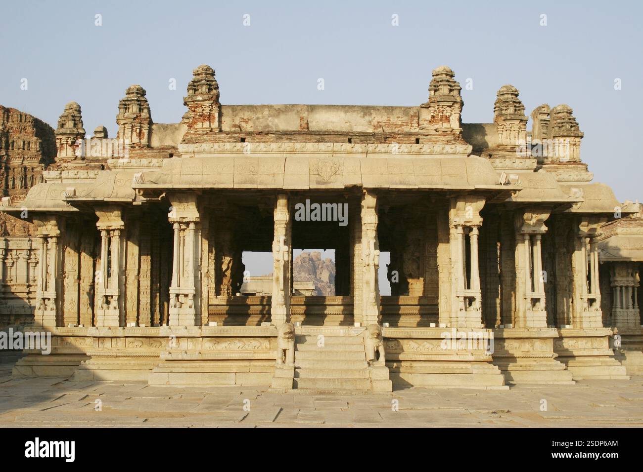 Vijaya Vittala temple, Hampi Vijayanagar ruins, Karnataka, India, Asia ...
