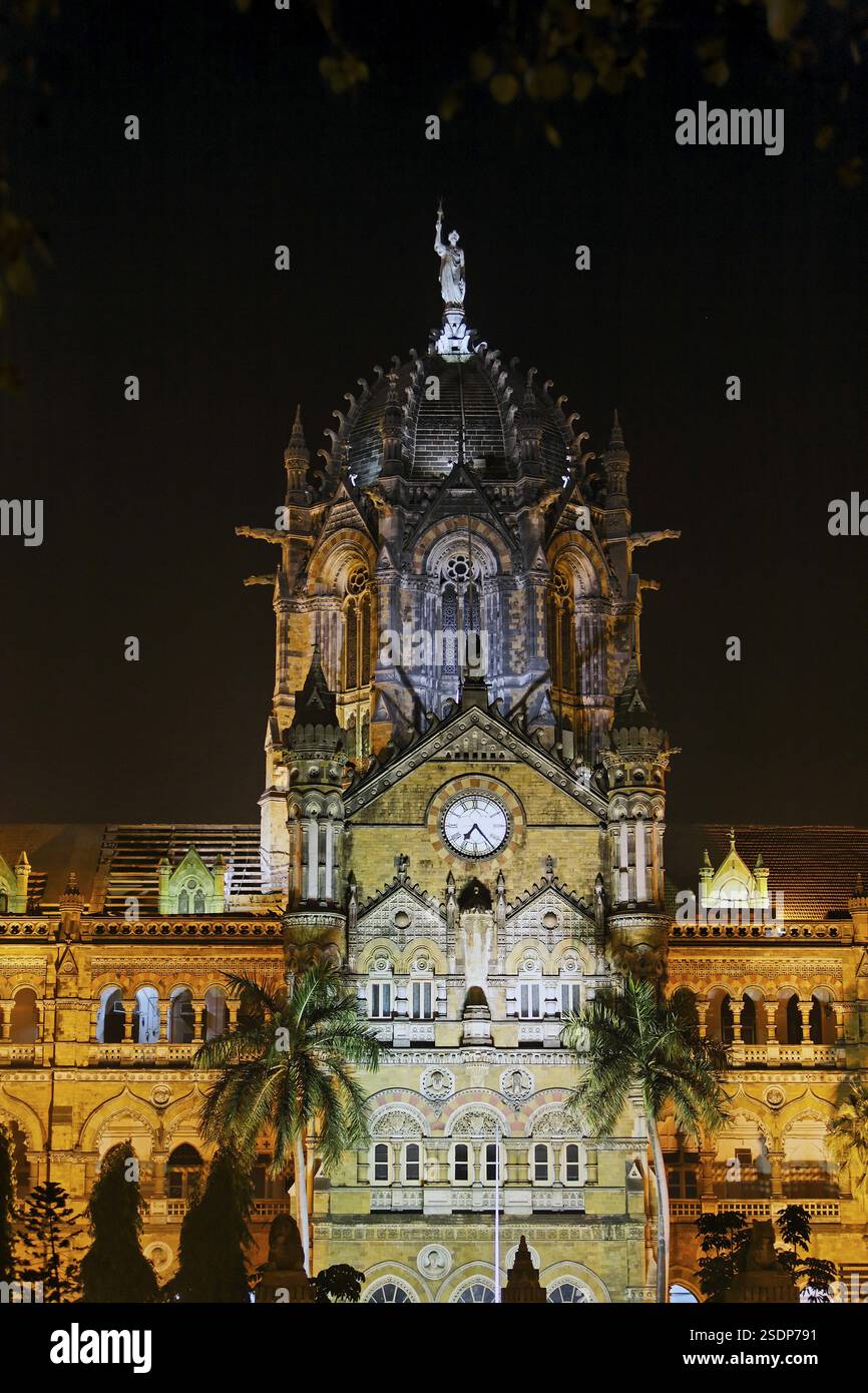 World Heritage Victoria Terminus VT now Chhatrapati Shivaji Terminus ...