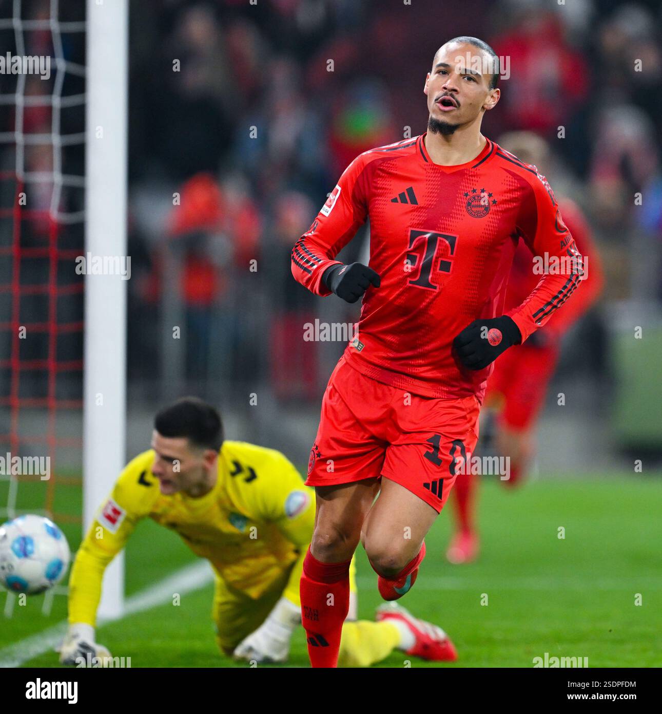 Munich, Germany. 07th Feb, 2025. Soccer: Bundesliga, Bayern Munich - Werder Bremen, matchday 21 ...