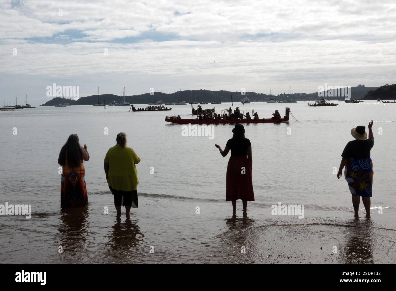 Maori women hi-res stock photography and images - Alamy