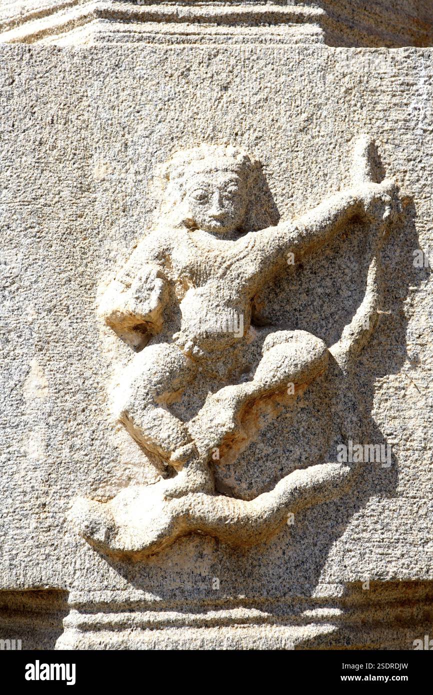 Statue carved in Vitthala temple complex, Hampi, Vijayanagar, UNESCO ...