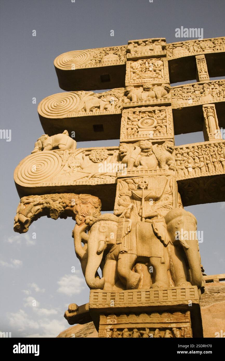 East gateway stupa 1 Buddha monuments world heritage at Sanchi in ...