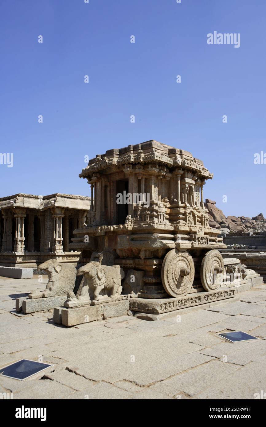 Stone chariot or ratha, vehicle of Vishnu, Vitthal Temple, Hampi ...