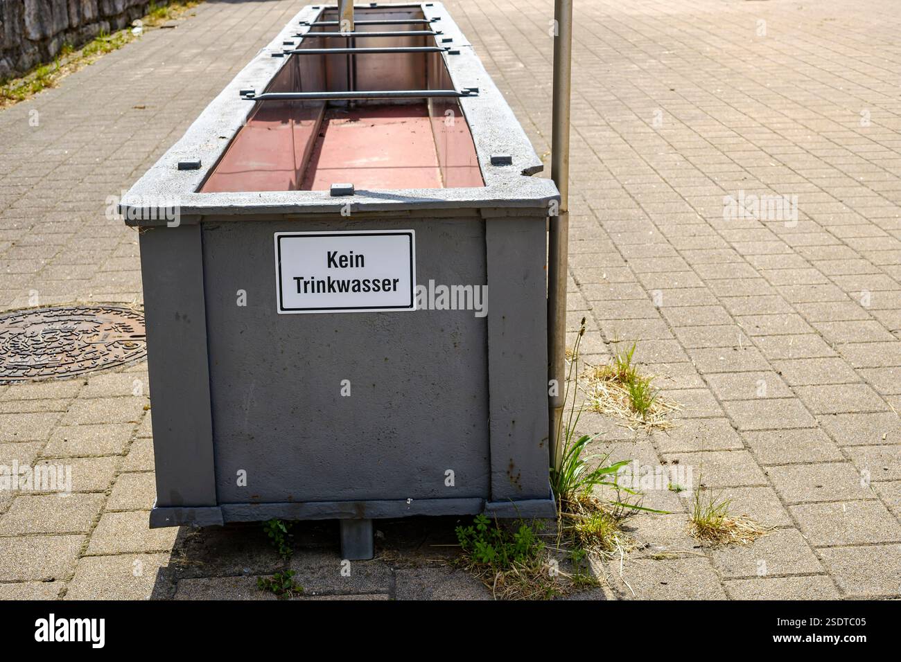 No drinking water, sign on a fountain at the Marbach stud farm in St ...