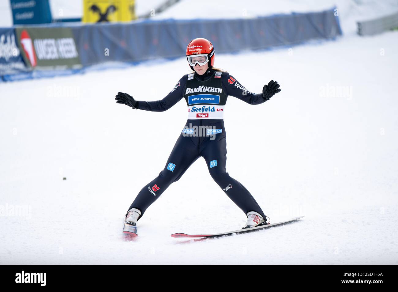 GERBOTH Maria (Deutschland) im Ziel, AUT, FIS Nordische Kombination ...
