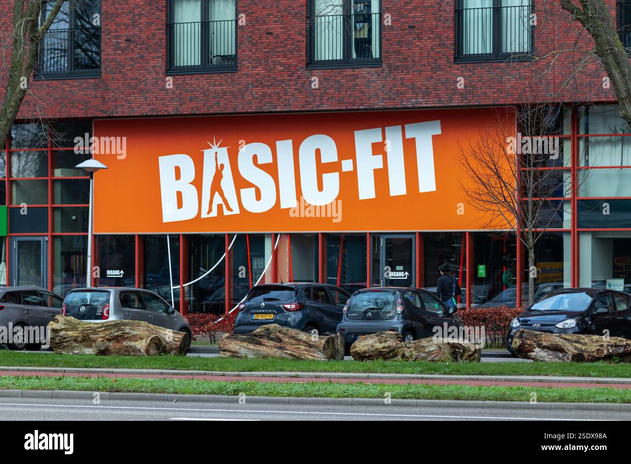 Basic Fit logo on a huge billboard sign above the gym. Basic Fit is the ...