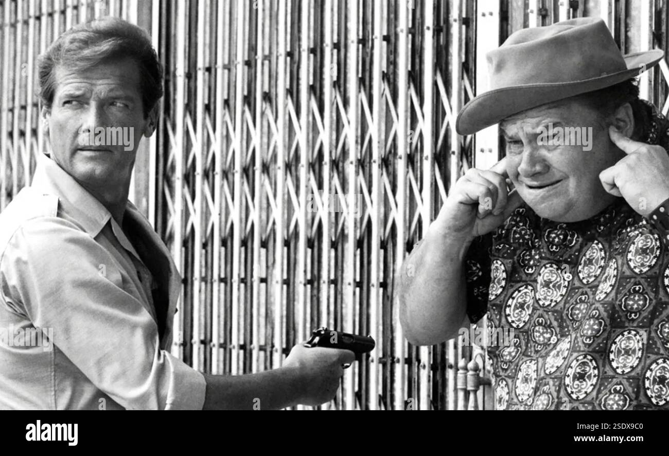 THE MAN WITH THE GOLDEN GUN 1974 United Artists film with Roger Moore ...