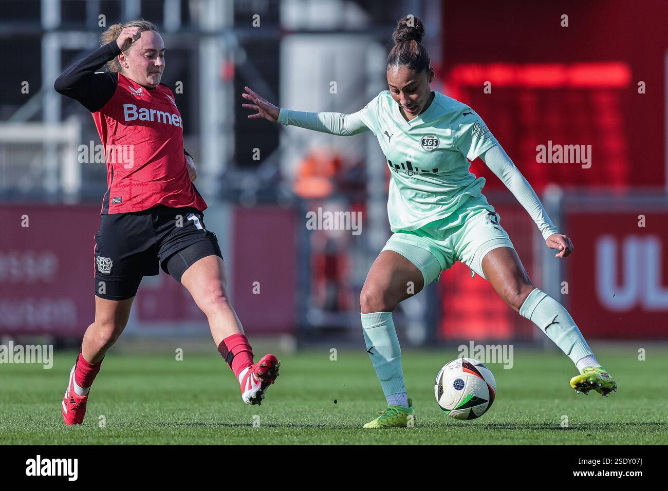 Germany. 08th Feb, 2025. Fussball Google Pixel Frauen-Bundesliga 14 ...