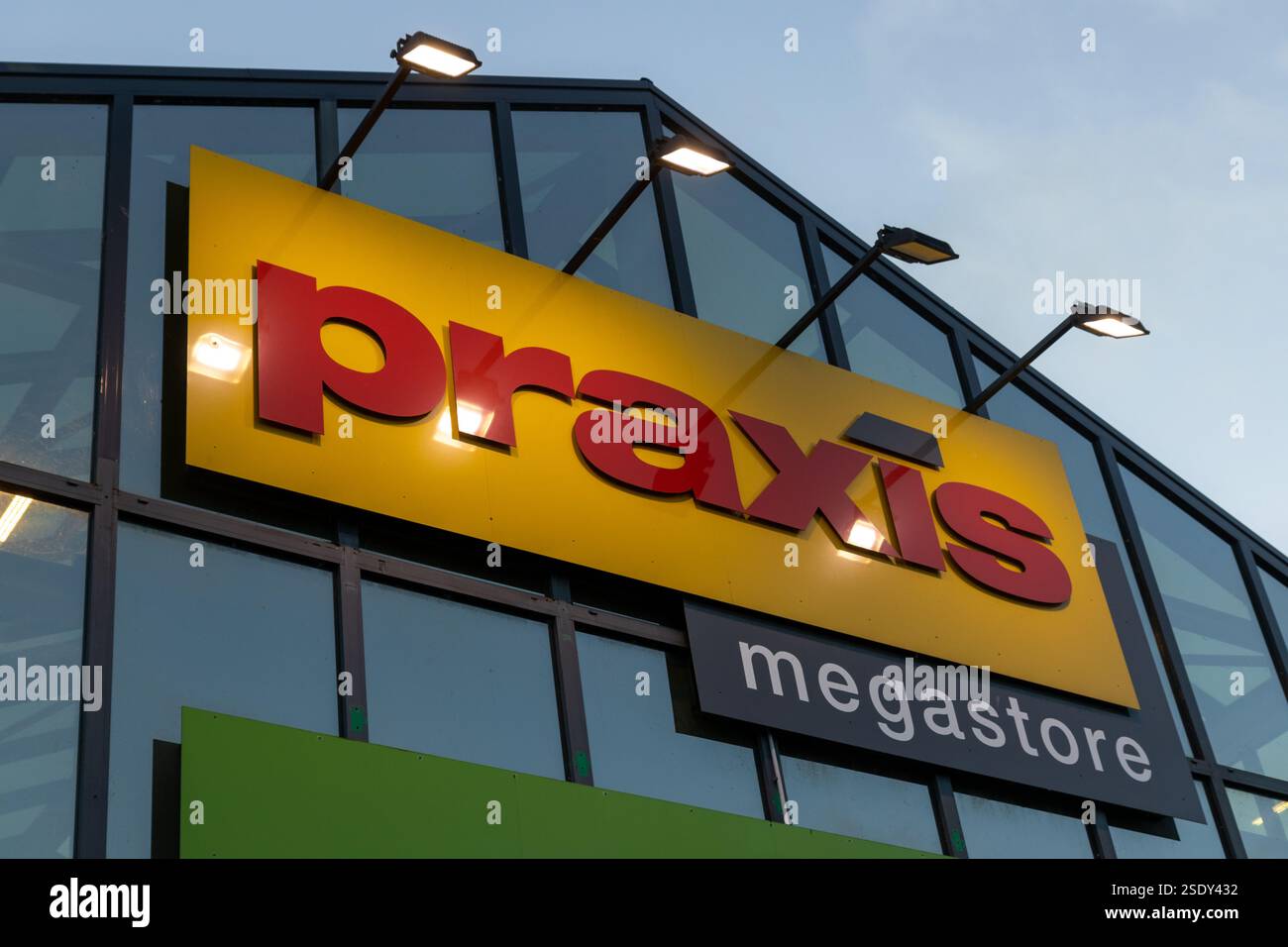 Praxis Store logo in the spot light above the entrance, do it yourself ...