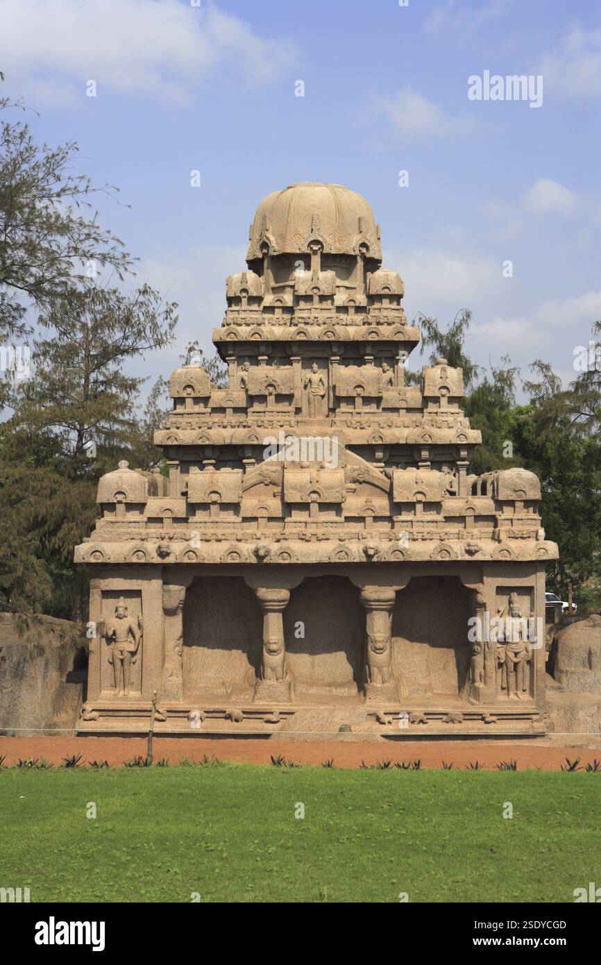 Dharmaraja Ratha and Pancha Rathas carved Monolith rock carving temples ...