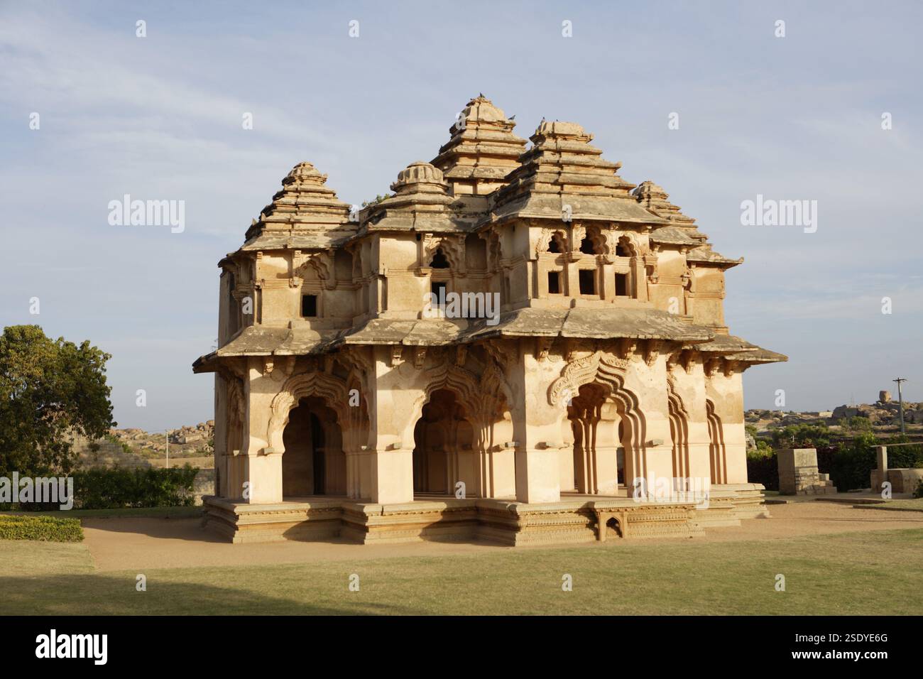 Lotus Mahal, Hampi, Vijayanagar, UNESCO World Heritage site, Deccan ...