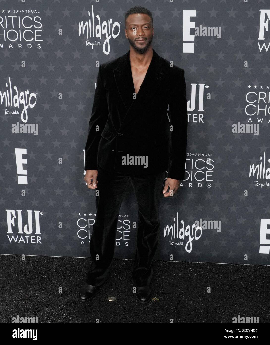 Aldis Hodge arrives at the 30th Annual Critics Choice Awards held at ...