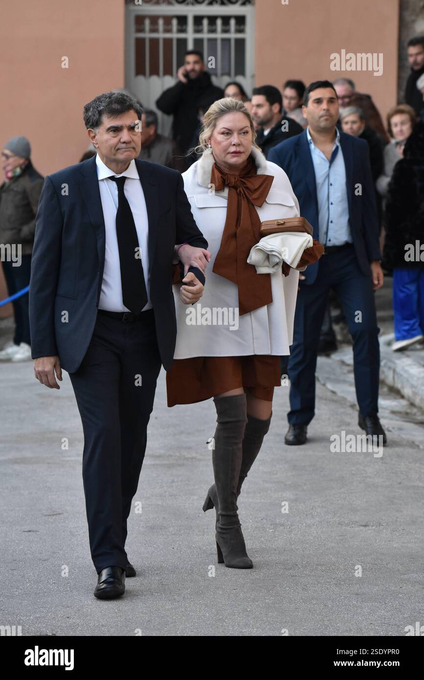 Royal wedding of Prince Nikolaos of Greece and Chrysi Vardinogianni in ...