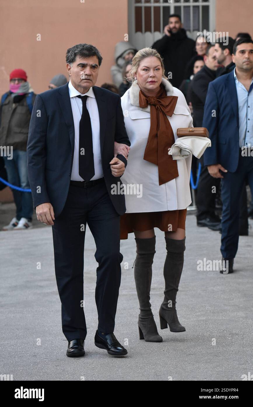 Royal wedding of Prince Nikolaos of Greece and Chrysi Vardinogianni in ...