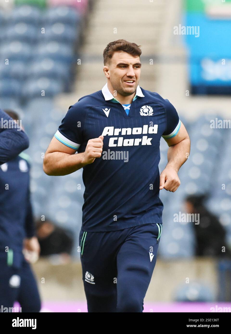 Edinburgh rugby sam skinner hi-res stock photography and images - Alamy