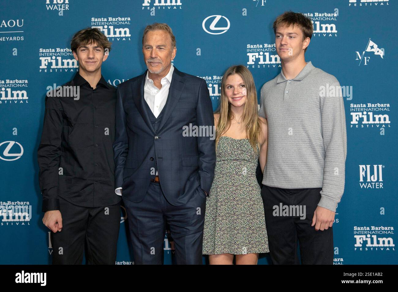Hayes Logan Costner, Kevin Costner, Grace Avery Costner und Cayden ...