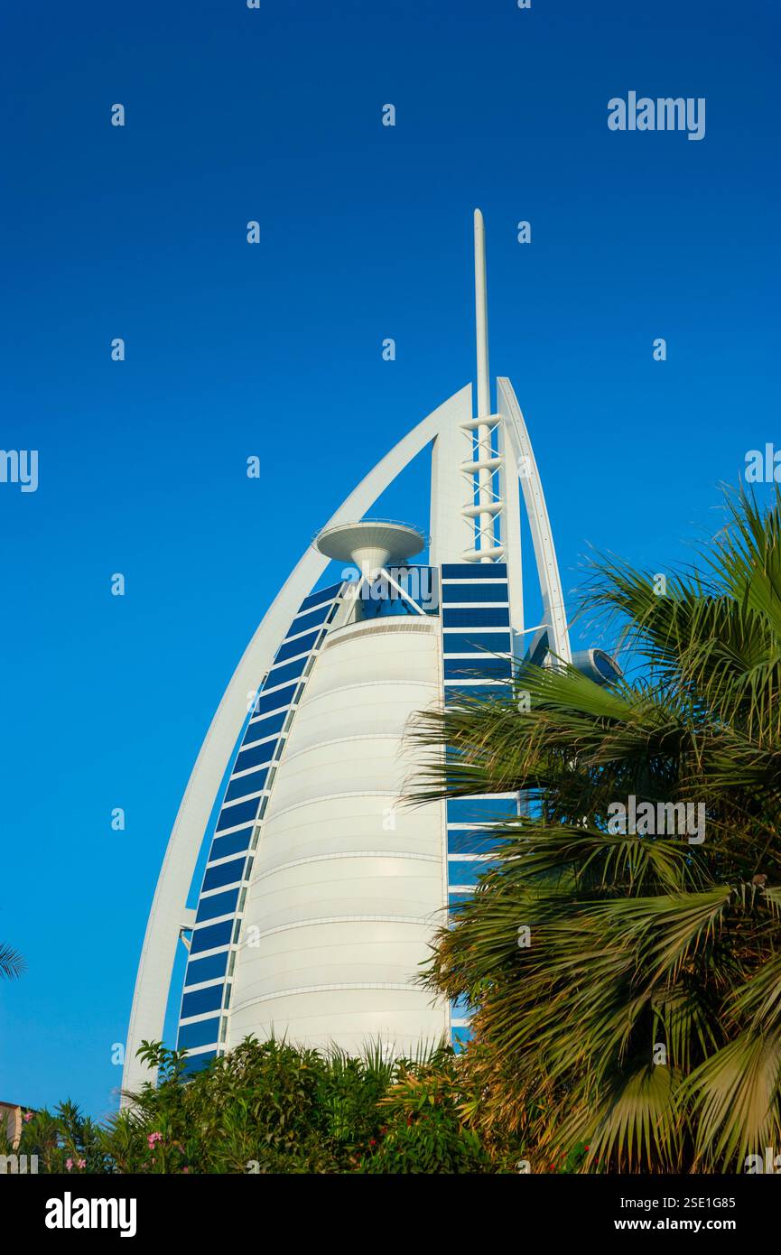 DUBAI, UAE - NOVEMBER 15: View of the hotel Burj Al Arab from Souk ...
