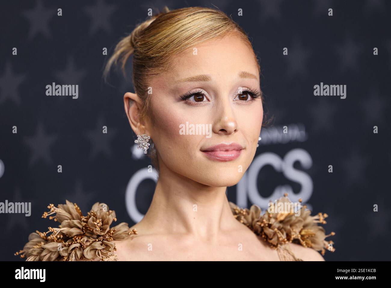 SANTA MONICA, LOS ANGELES, CALIFORNIA, USA - FEBRUARY 07: Ariana Grande ...