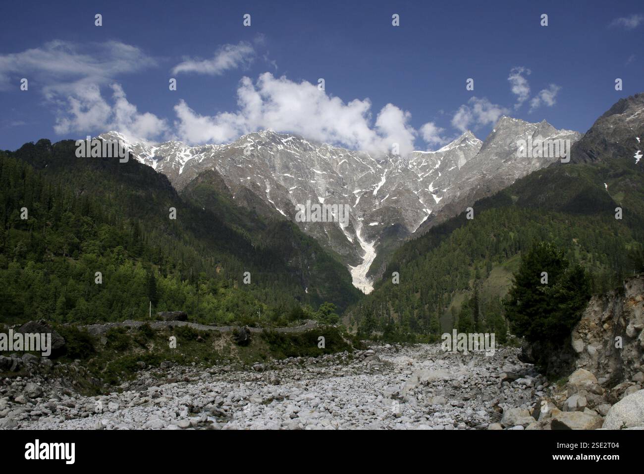 Himalayan peaks, Dhundi, Manali, Himachal Pradesh, India, Asia Stock ...