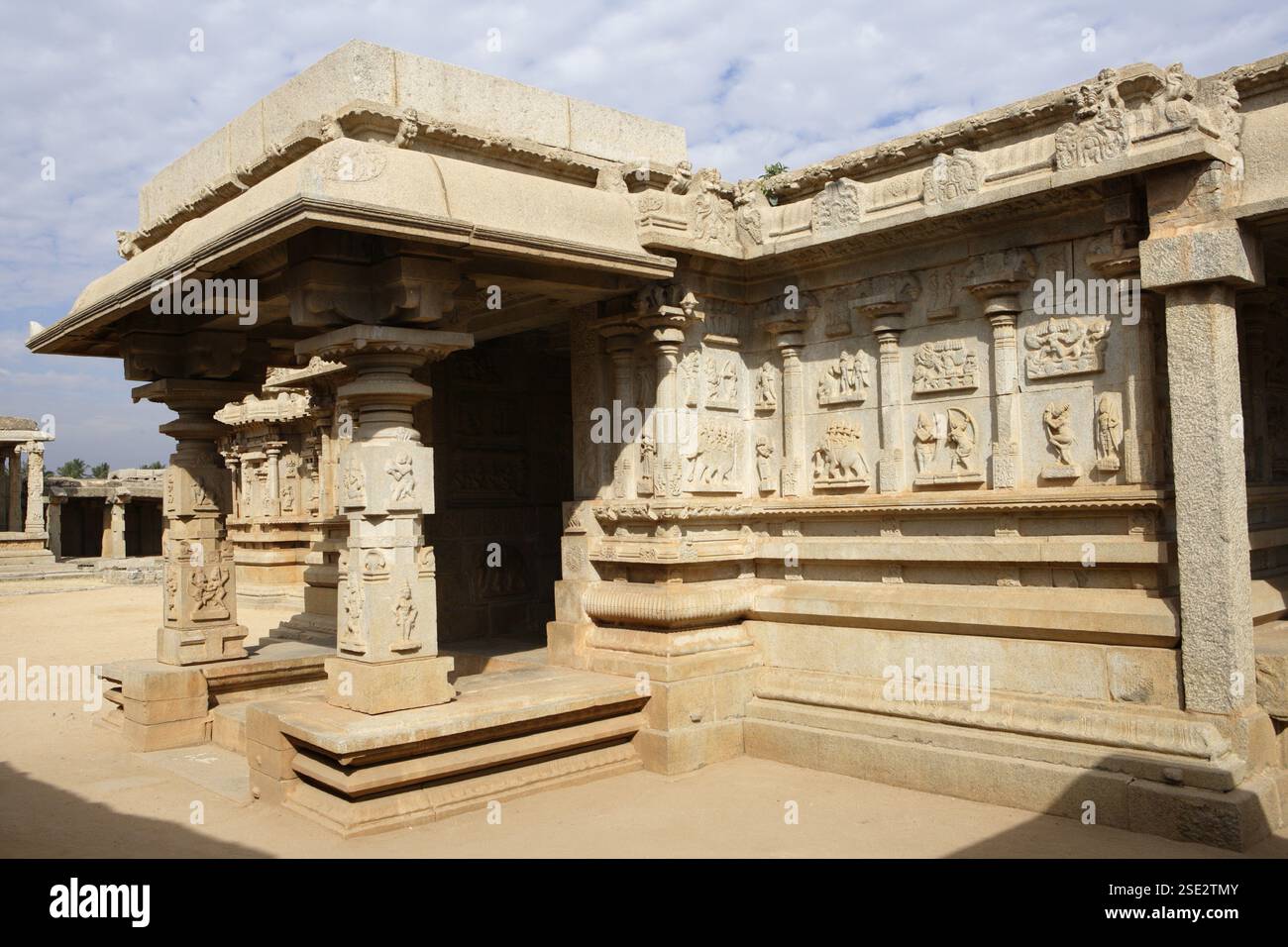 Ramchandra Temple, Hazara Rama, Hampi, Vijayanagar, UNESCO World ...
