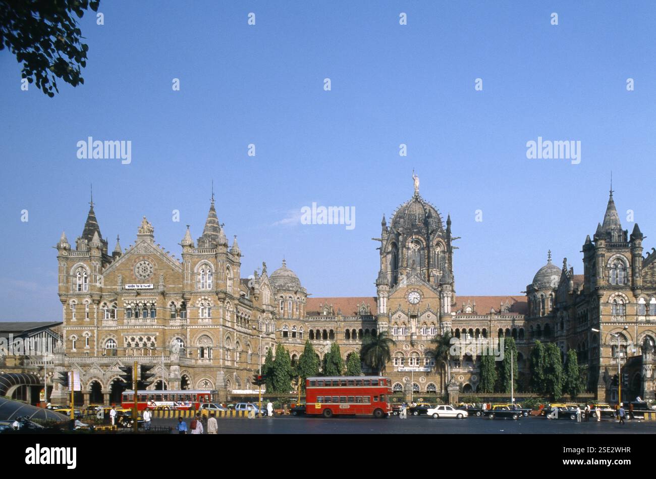Victoria Terminus VT now Chhatrapati Shivaji Terminus station CST ...
