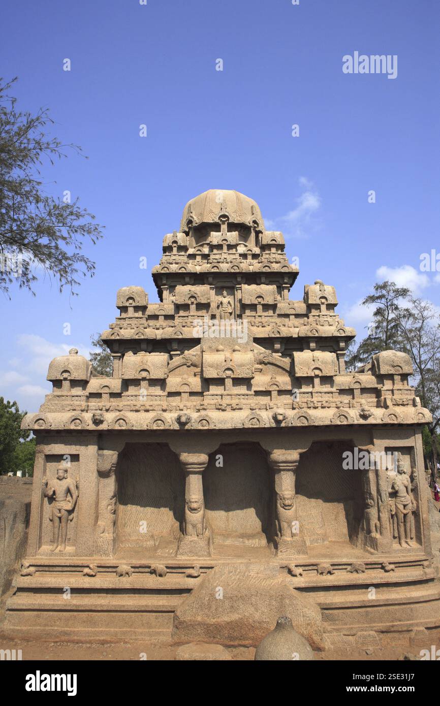 Dharmaraja Ratha and Pancha Rathas carved Monolith rock carving temples ...