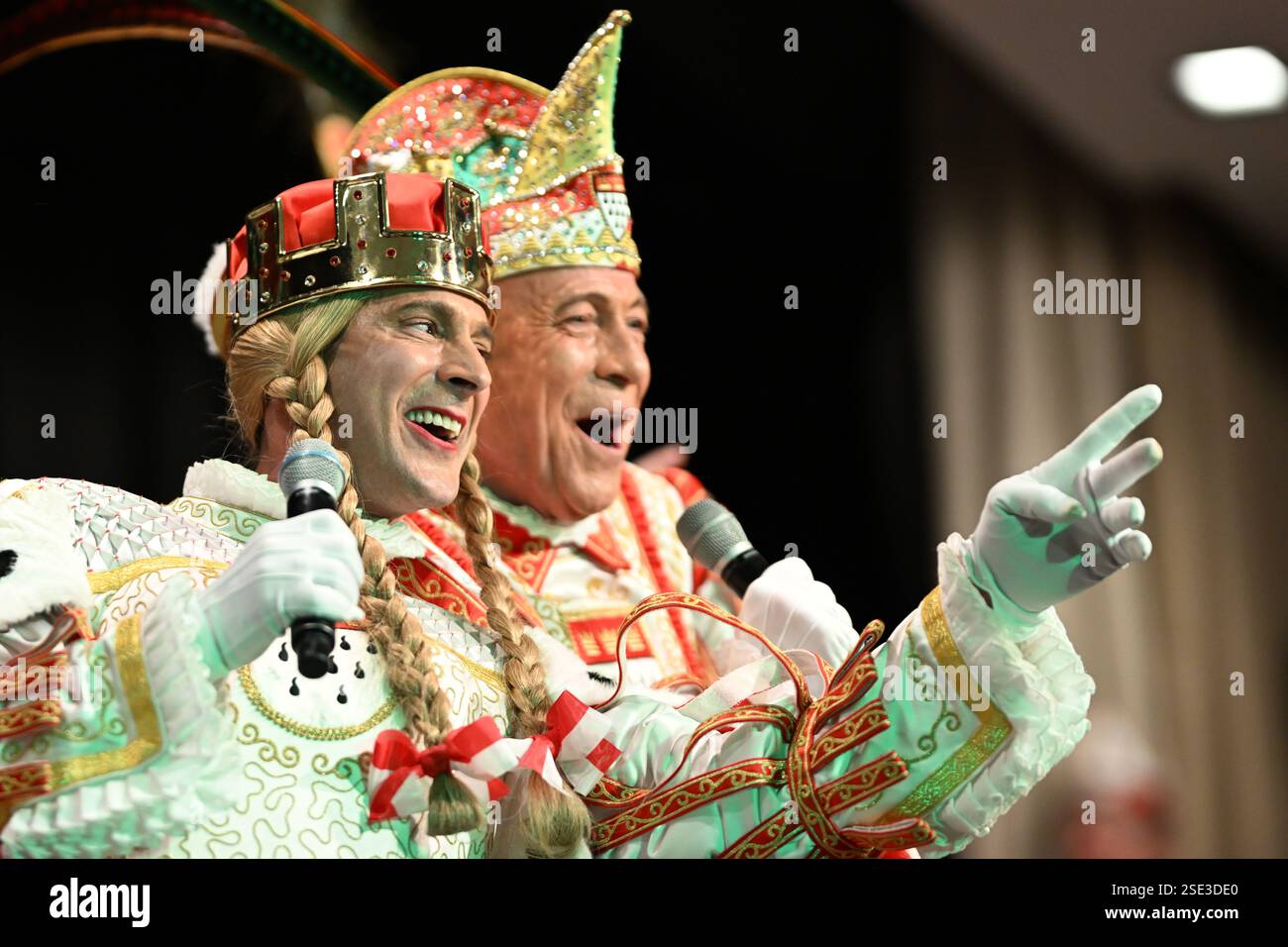 Cologne, Germany. 07th Feb, 2025. Prince Carnival 2025 "Prince René I ...