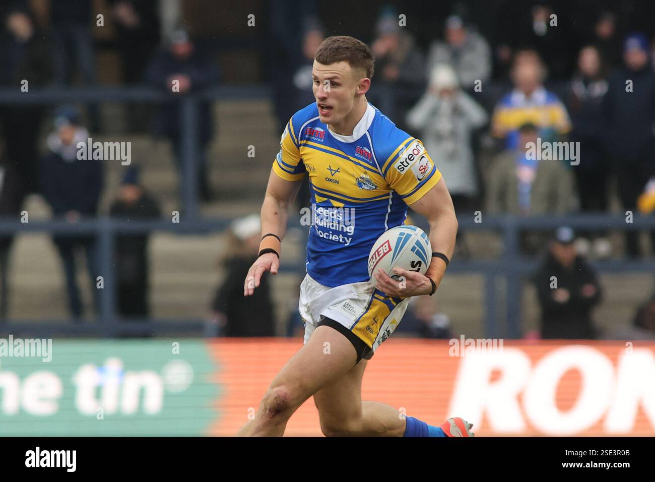 Leeds, UK. 08th Feb, 2025. AMT Headingley Rugby Stadium, Leeds, West ...