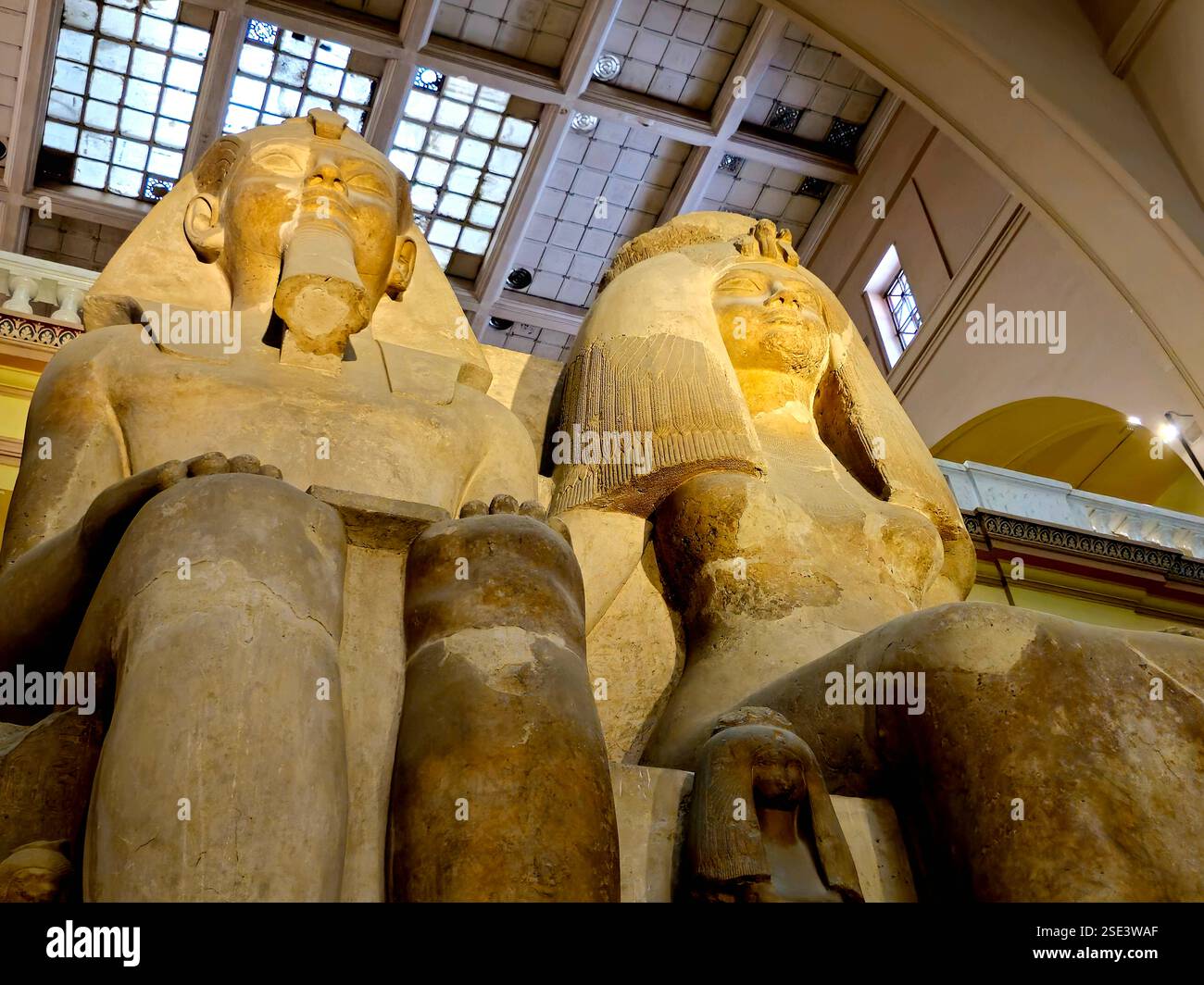 Colossal statue tutankhamun hi-res stock photography and images - Alamy