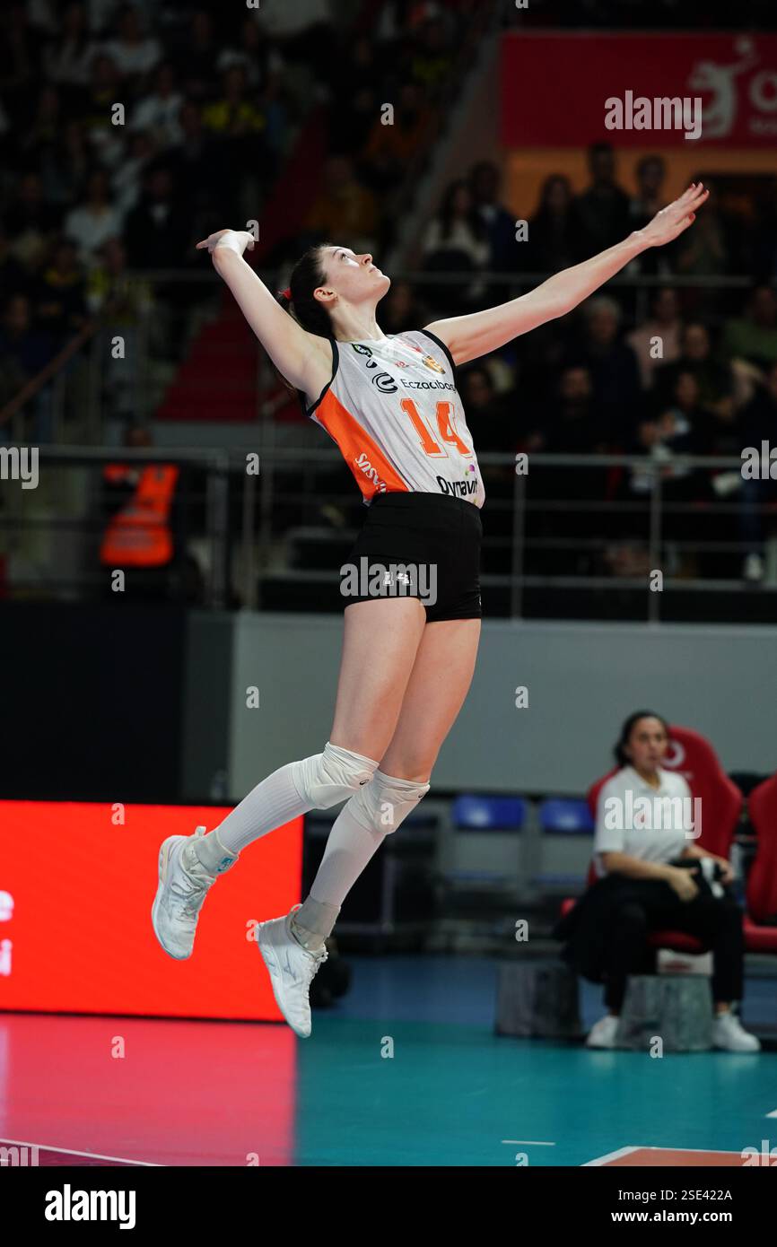 ISTANBUL, TURKIYE - JANUARY 26, 2025: Dana Rettke serves during ...