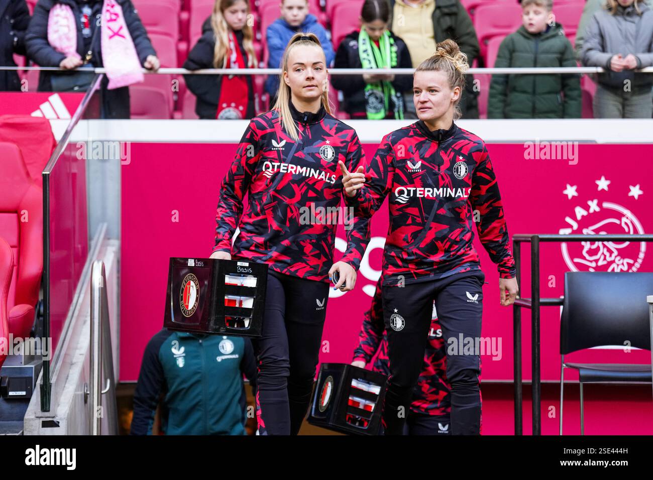 Amsterdam, The Netherlands. 08th Feb, 2025. Amsterdam - Amber Verspaget ...
