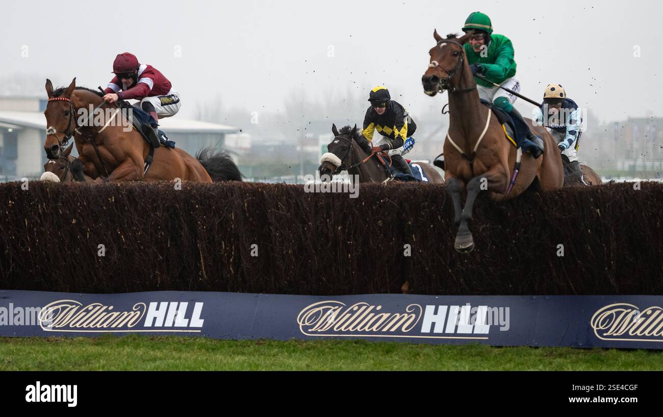 Newbury, Berkshire, UK. Saturday 8th February 2025. Master Chewy and ...