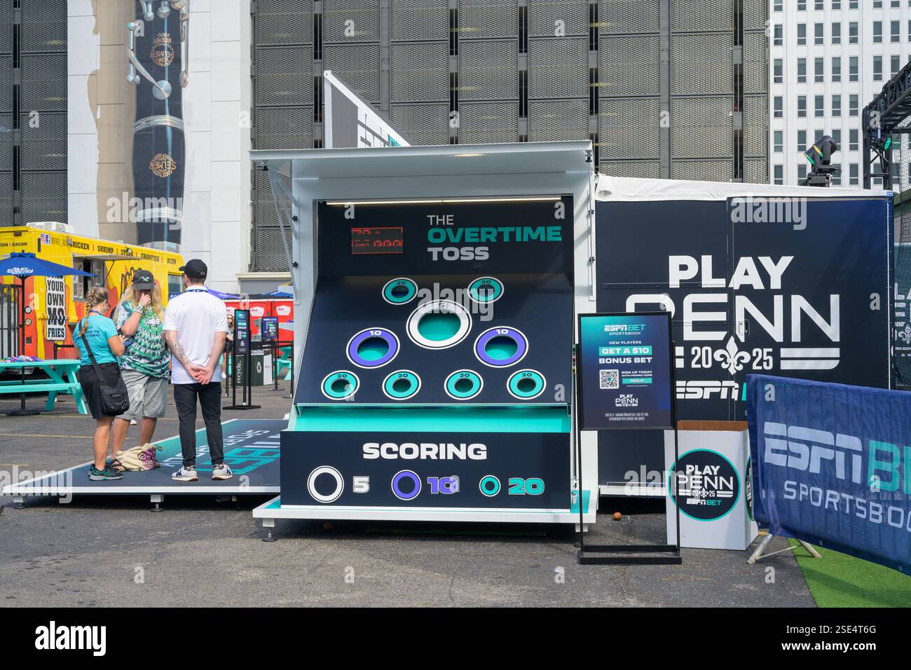 Overtime toss hi-res stock photography and images - Alamy