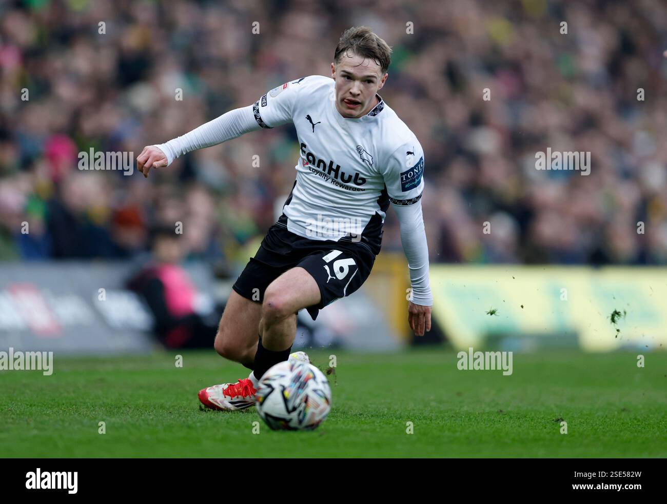 Derby County's Liam Thompson during the Sky Bet Championship match at ...