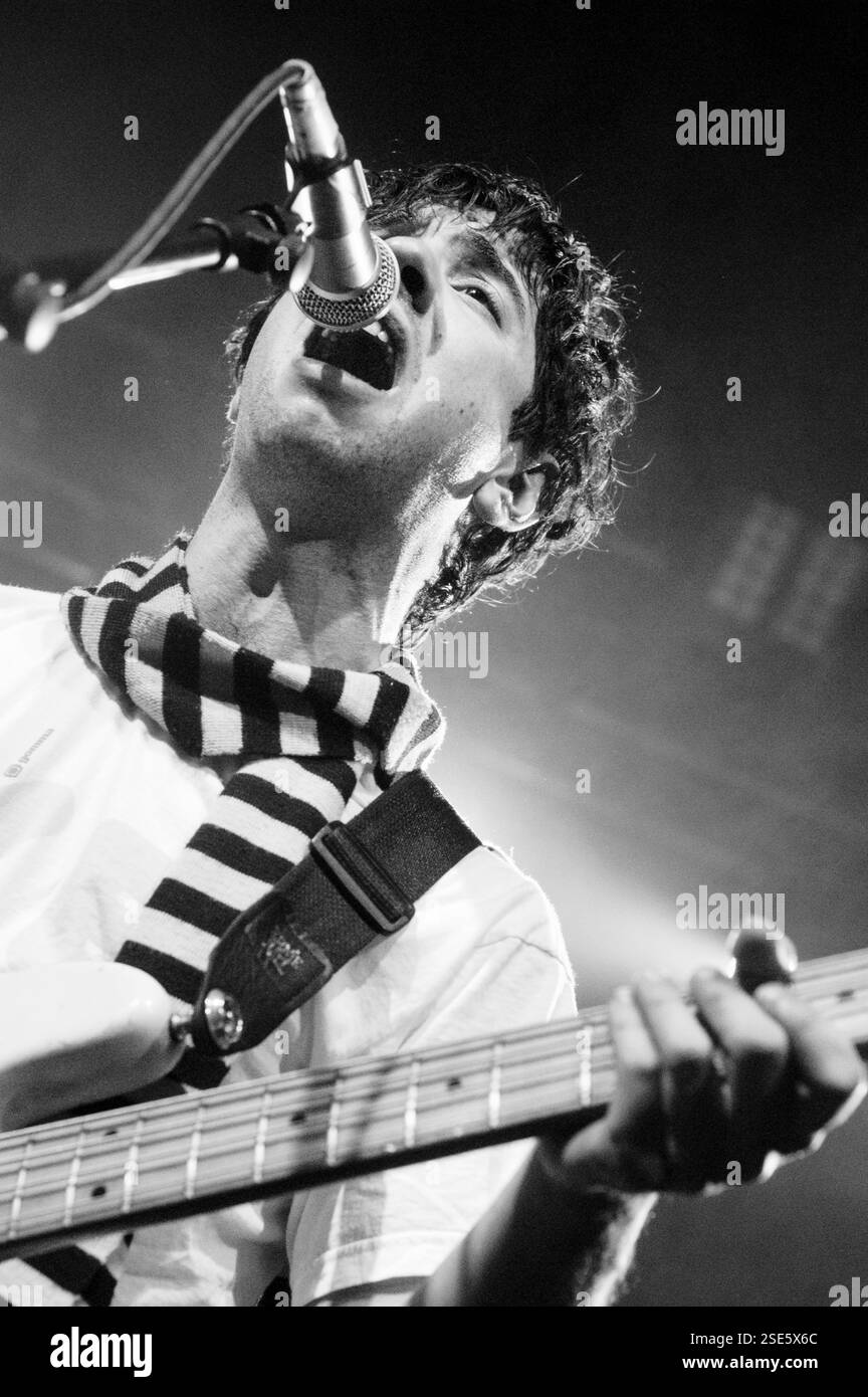 THE RAPTURE, YOUNG, CONCERT, 2004: Bassist MATT SAFER from the RAPTURE ...