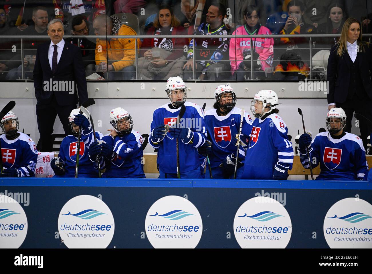 Bremerhaven, Germany. 08th Feb, 2025. Ice Hockey, Women, Olympic ...