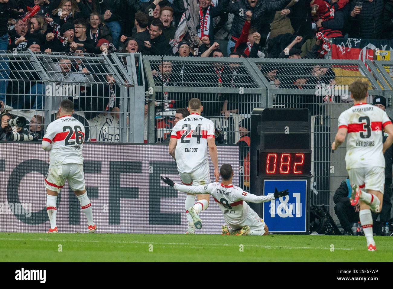 Dortmund, Deutschland. 08th Feb, 2025. Deniz Undav (VfB Stuttgart, #26 ...
