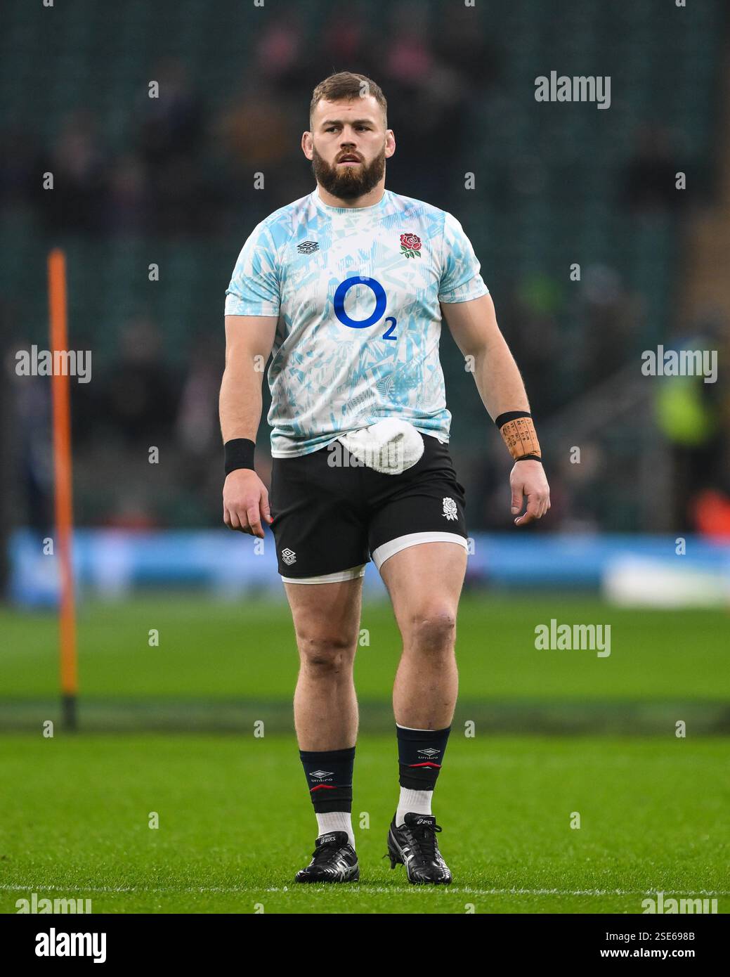 Luke Cowan-Dickie of England during pre match warm up ahead of the 2025 ...