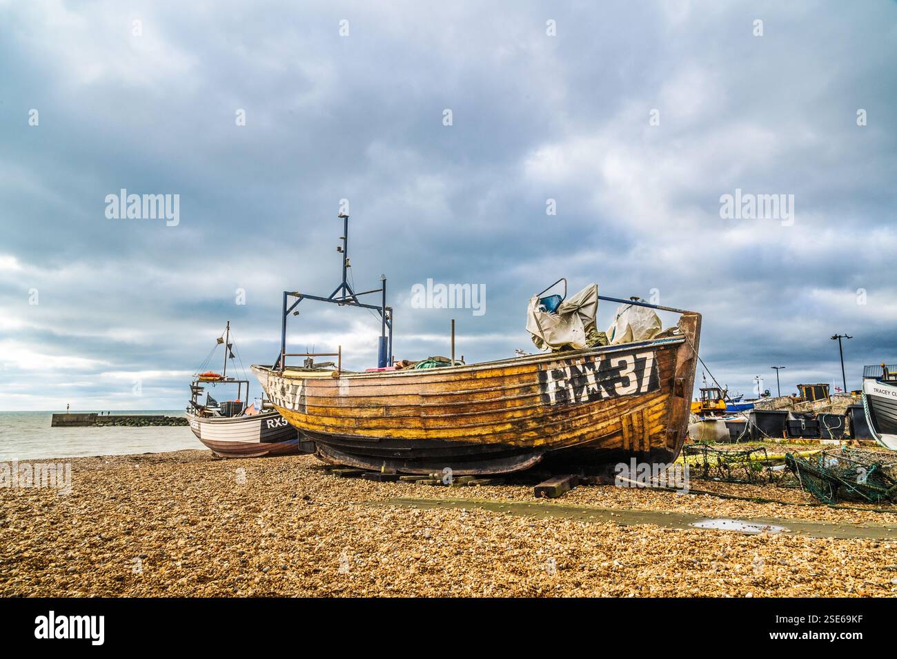 Hastings Fishing Boats on the beach Stock Photo - Alamy